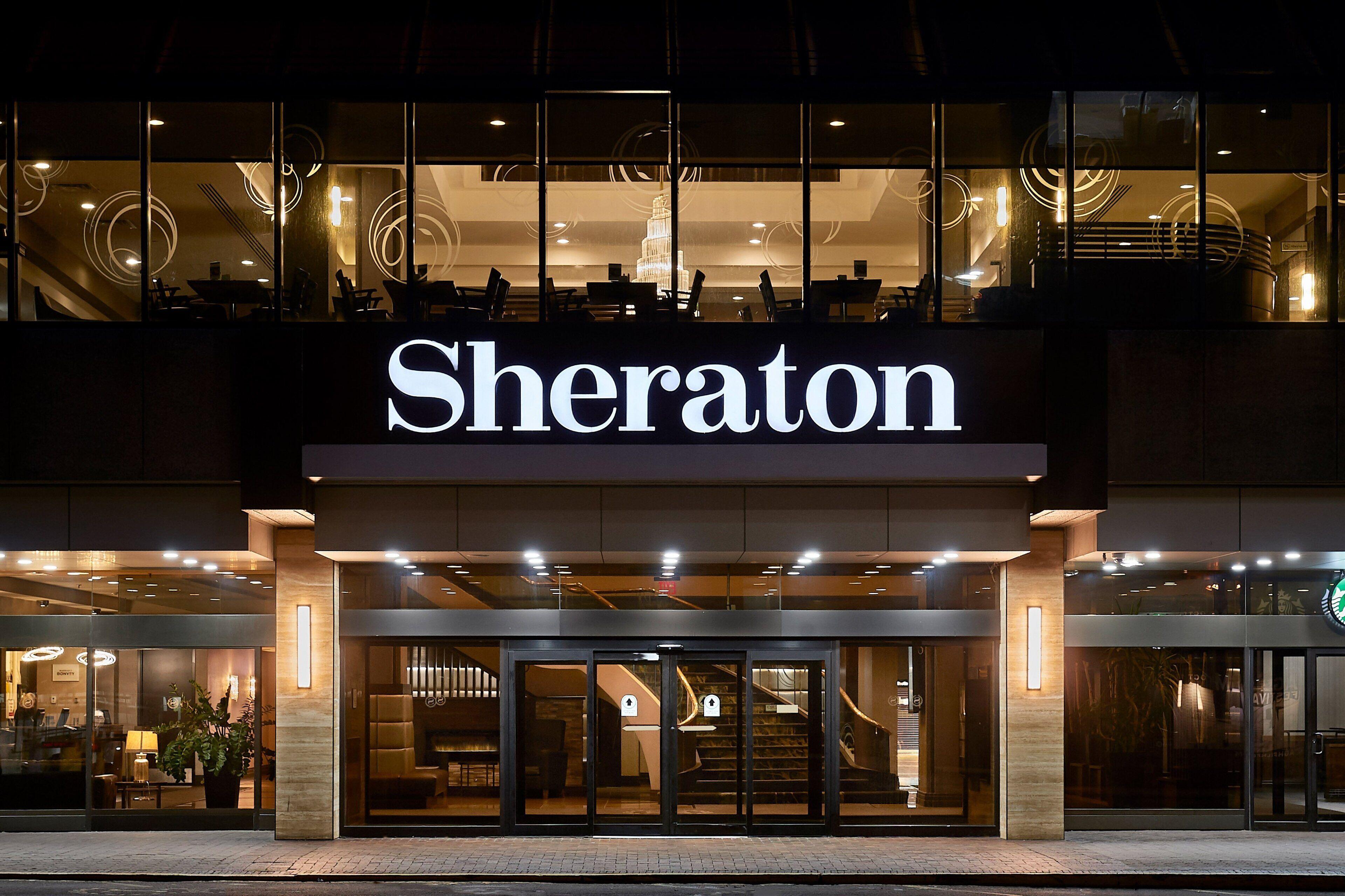 HOTEL SHERATON HAMILTON | ⋆⋆⋆ | CANADA | SEASON DEALS FROM $279